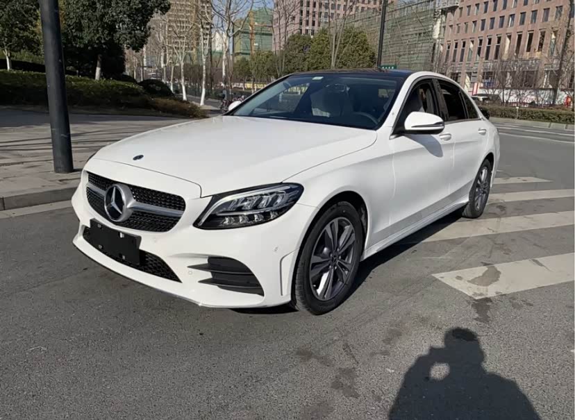 【文章】宝马三系太贵，A4L太平庸，30万预算买了奔驰C200L，这价格贵不_车家号_汽车之家