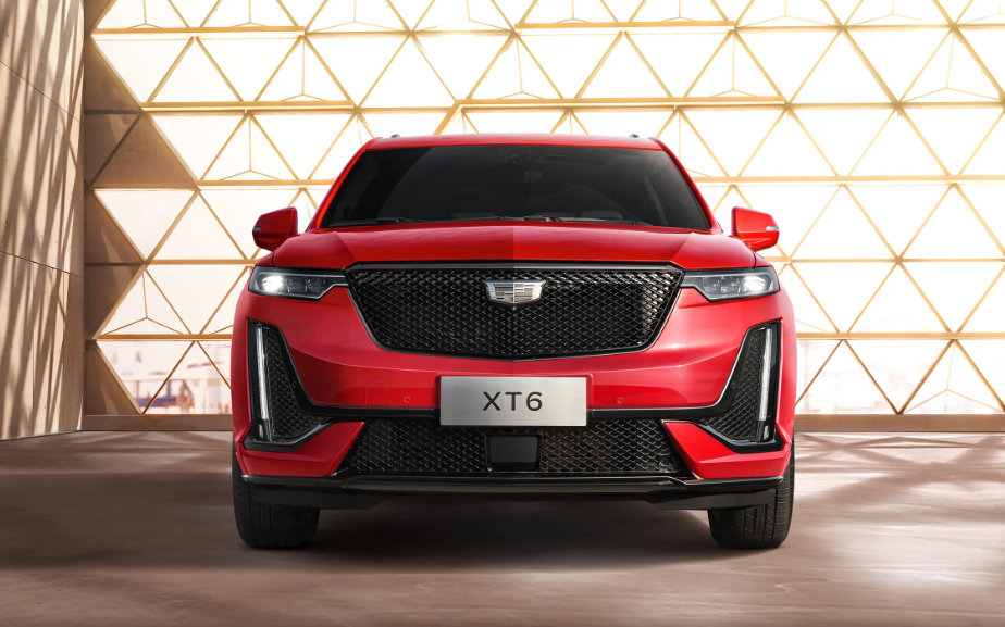 【文章】凯迪拉克XT6上新，六座四驱铂金黑钻版48.57万，价格确实便宜不少_车家号_汽车之家