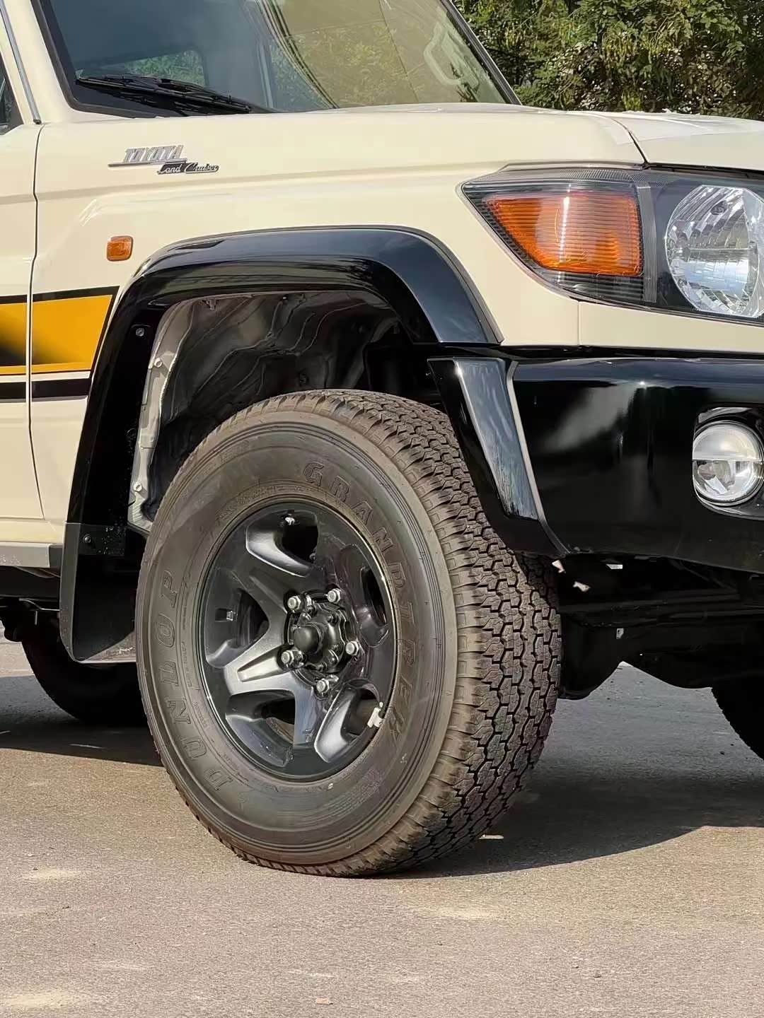 【文章】22款丰田LC71 LC76 70周年纪念版 4.0L 自吸 越野情怀现车出售_车家号_汽车之家