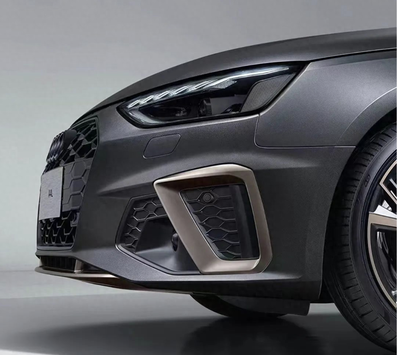 【文章】奥迪A4L RS套件燃速型上市 售36.88万元_车家号_汽车之家