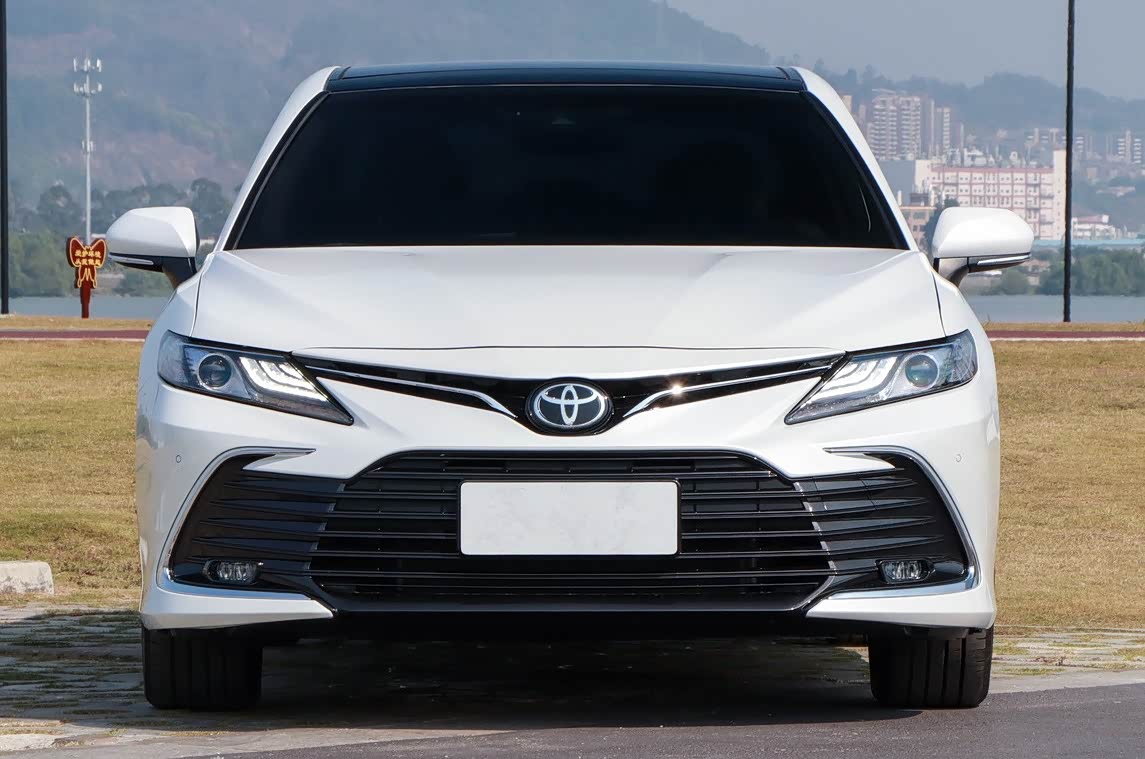 【文章】2.5L匹配8AT的凯美瑞PK2.0T匹配9AT的君越，谁才是真正的王者？_车家号_汽车之家