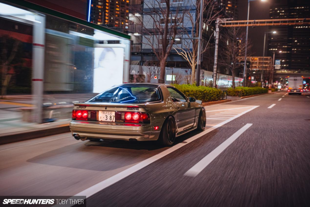 【文章】千年玉漆面搭配古铜色TE37，这辆RX-7 FC3S很有味道！_车家号_汽车之家