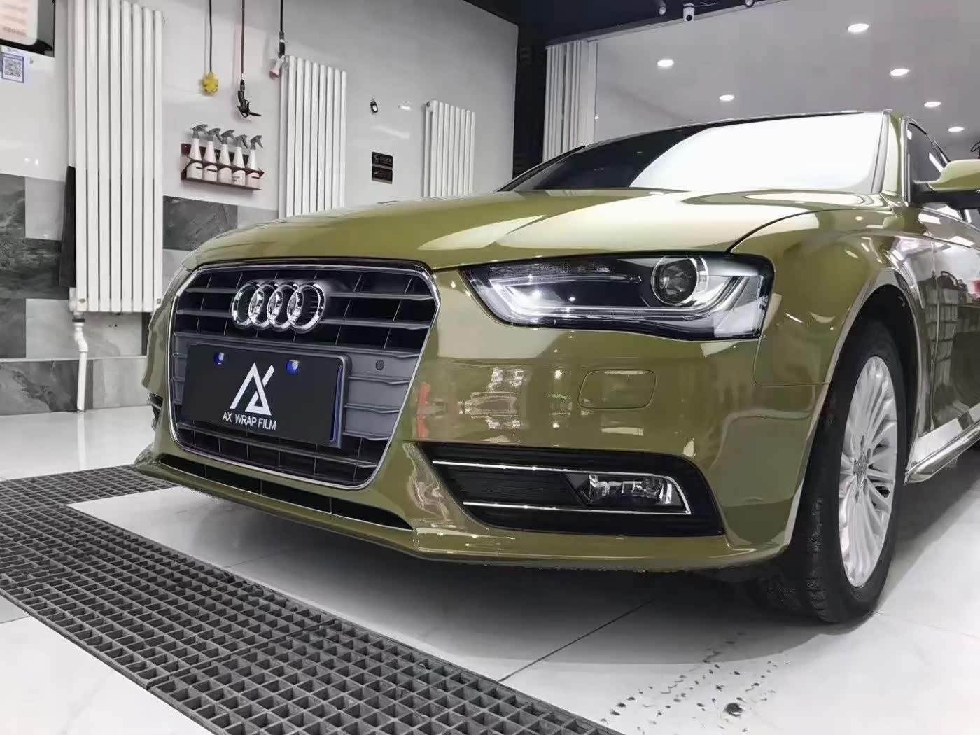 【文章】膜呗改色案例：奥迪A4L改色战斗绿 野性与妖艳结合_车家号_汽车之家