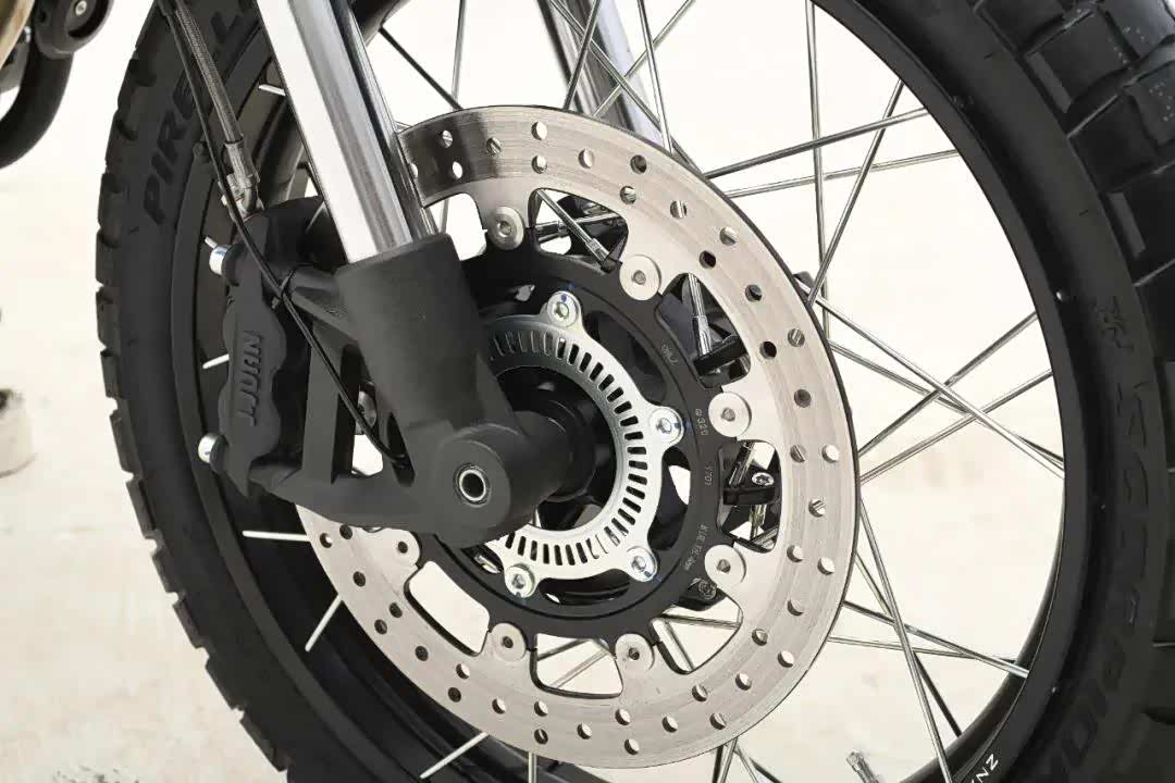 【文章】高金GK500攀爬版对比无极AC525X，你更喜欢谁多一点？_车家号_汽车之家