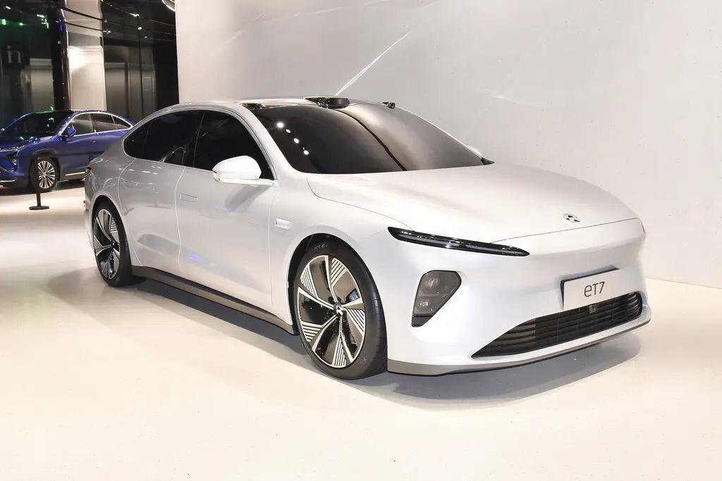 【文章】蔚来ET7能否站稳50万级豪华轿车市场？这5个关注点非常重要_车家号_汽车之家