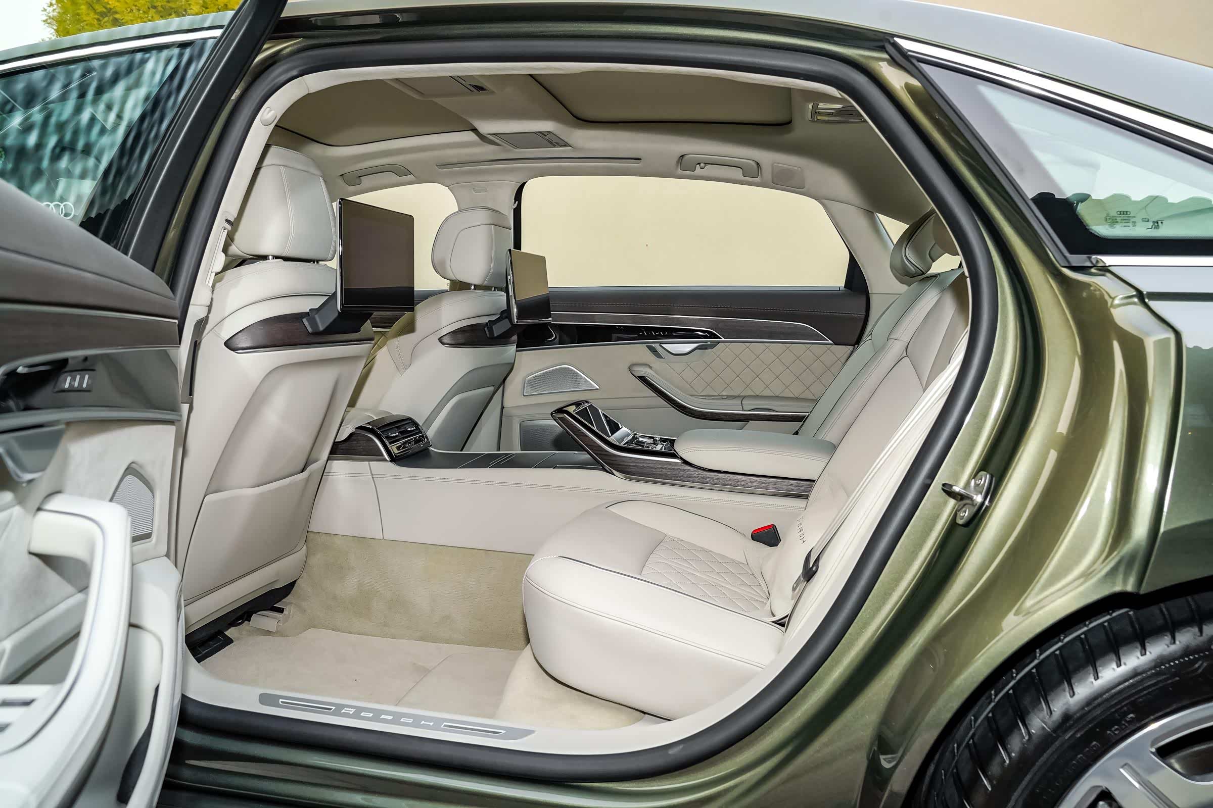 【文章】奥迪A8L霍希版4月28日预售130万起步，能对抗迈巴赫S级吗？_车家号_汽车之家