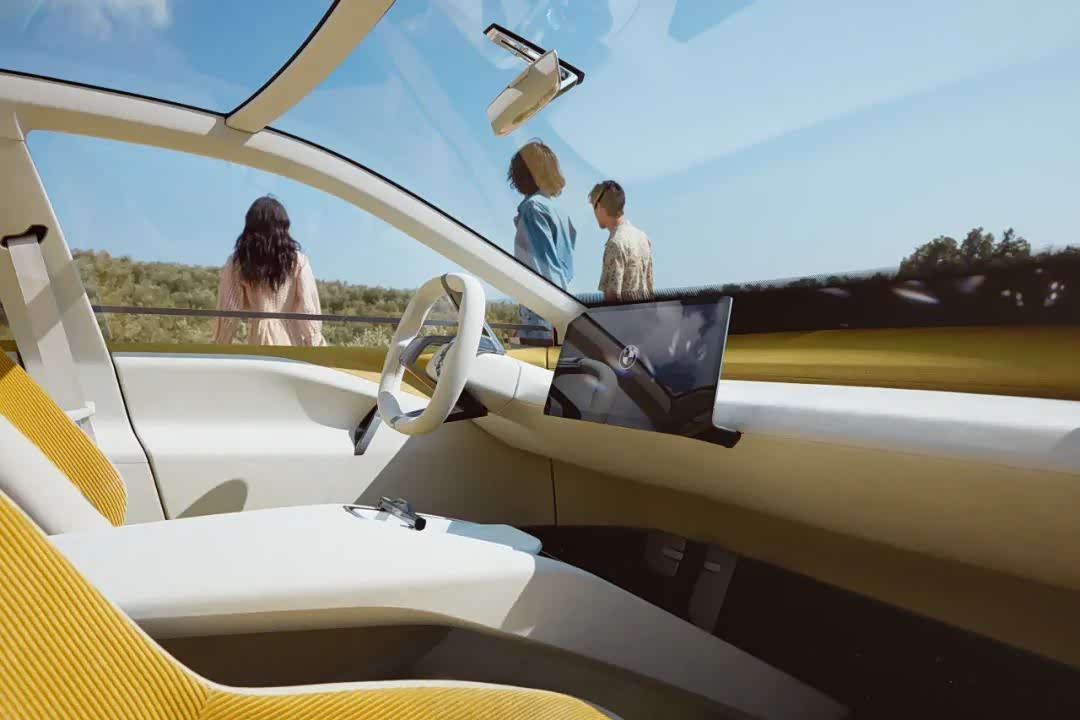 【文章】宝马下一代iDrive亮相！全景视域桥、3D视域前景显示，25年量产_车家号_汽车之家