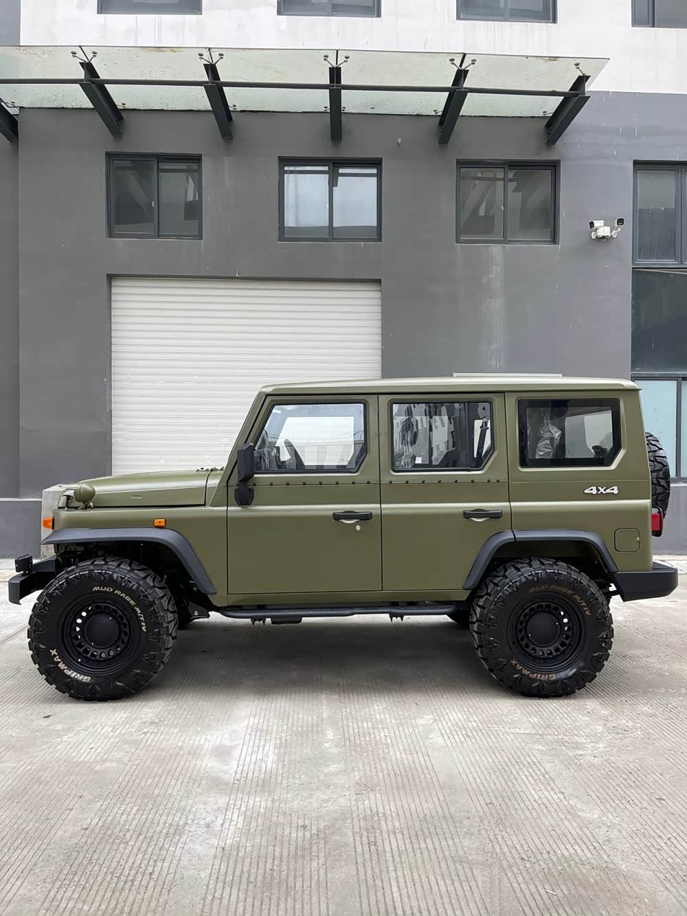 【文章】实拍“BJ212”狙击手！58年纯正血统，内饰不再廉价，仅售9.99万_车家号_汽车之家