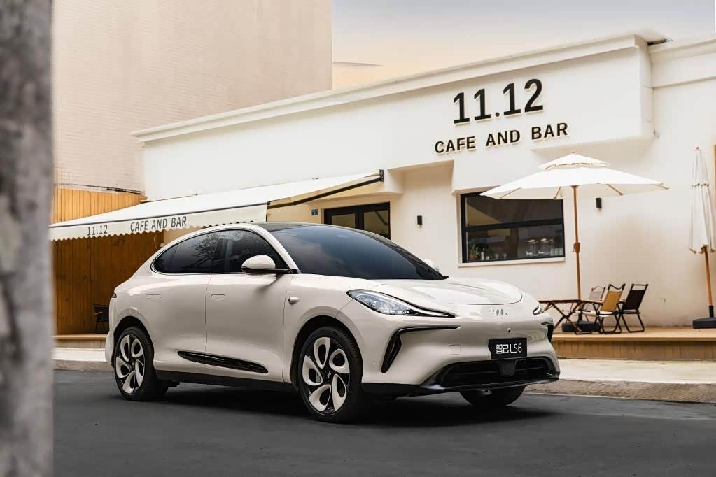 【文章】智己LS6“IM MAG磁吸拓展坞”官方配件开启预售！_车家号_汽车之家