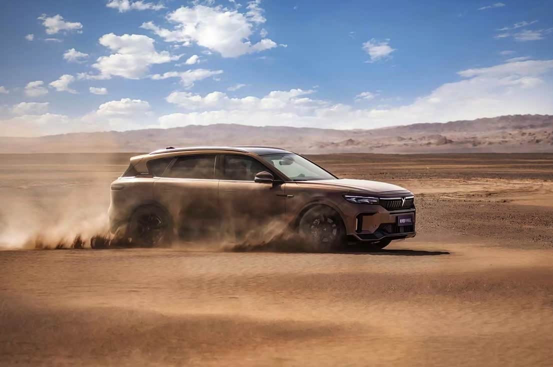 【文章】静态体验新岚图FREE：实力提升！大五座SUV，续航超1200km_车家号_汽车之家