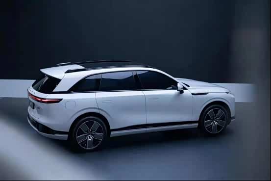 【文章】理想L9、蔚来ES7、小鹏P9，谁能捅破智能豪华天花板？_车家号_汽车之家