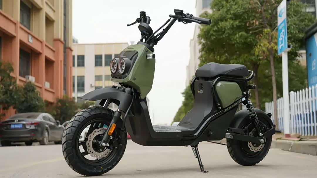 【文章】国标电动配定速巡航？本田ZOOMER e实拍，6千出头还有无钥匙启动_车家号_汽车之家