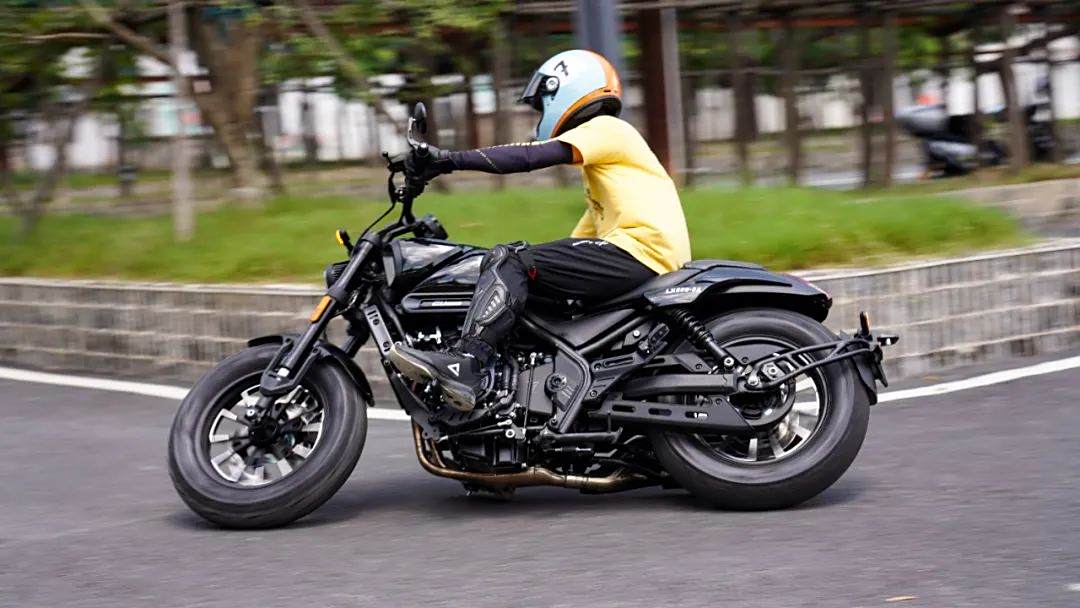 【文章】售价29766元，无极CU525测评，同级性价比最高、操控最好的巡航_车家号_汽车之家