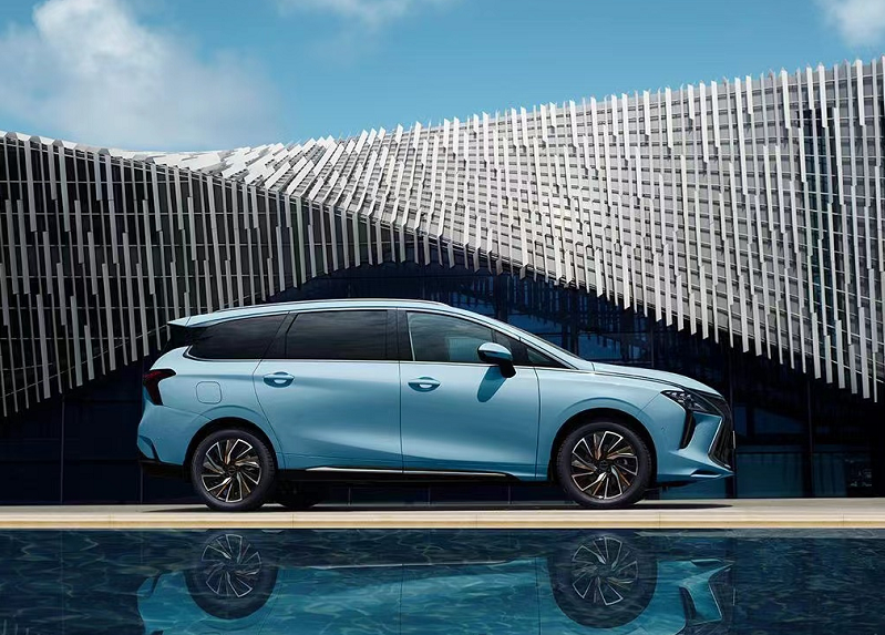 【文章】东风风行·游艇正式发布：定位7座家用MPV，1.5T+7DCT或售12万起_车家号_汽车之家