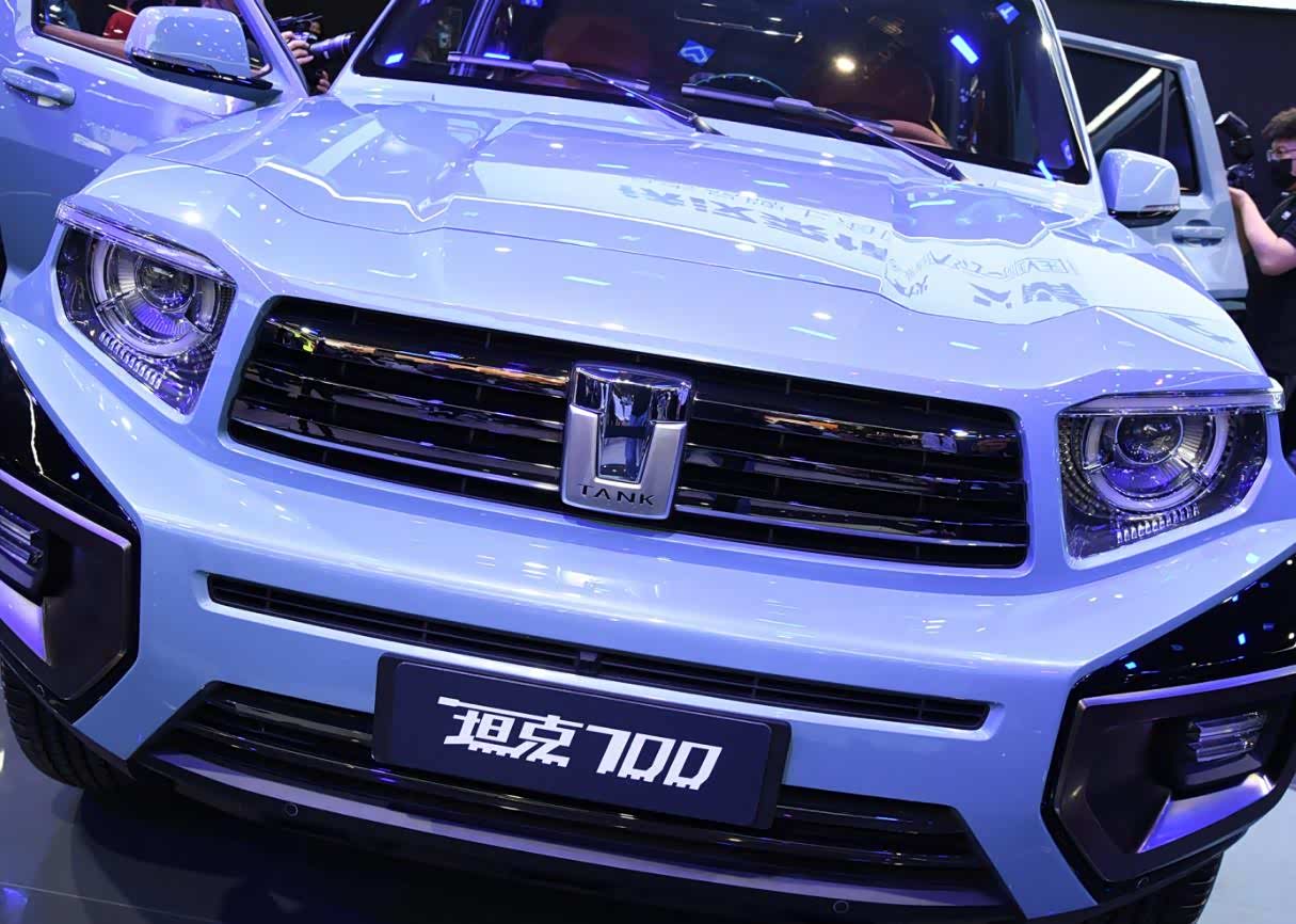【文章】坦克700量产版定型，动力不如比亚迪仰望U8，但油车越野放心些_车家号_汽车之家