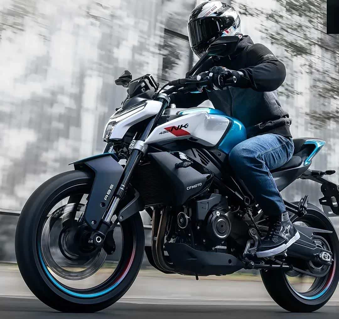 【文章】春风450NK正式上市!售价27880元，外形运动配置丰富_车家号_汽车之家