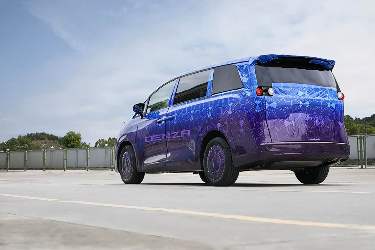 【文章】比亚迪全新MPV将挂腾势商标，续航最高1100km，对标埃尔法_车家号_汽车之家