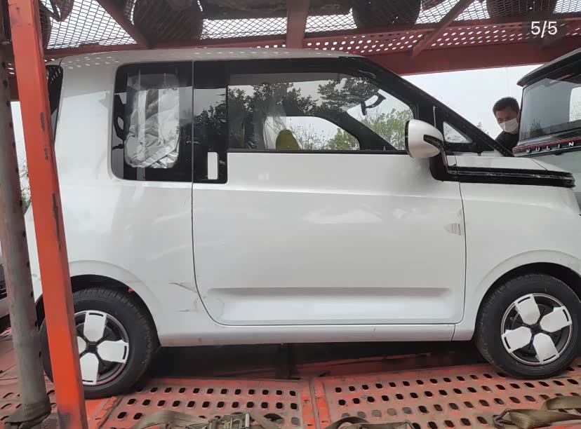 【文章】宏光MINIEV的「精致小表弟」——五菱全新电动车Airev_车家号_汽车之家