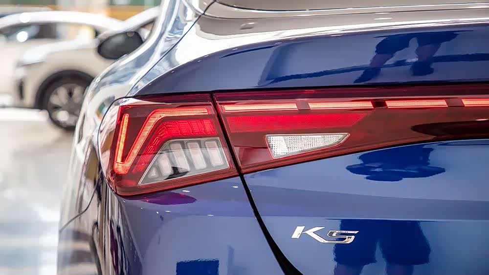 第三代i-GMP平台，第四代CVVD发动机技术，K5凯酷值不值得买？