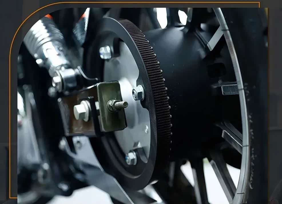 【文章】19680元起！力帆V16 Plus版上市，首次加入滑动离合_车家号_汽车之家