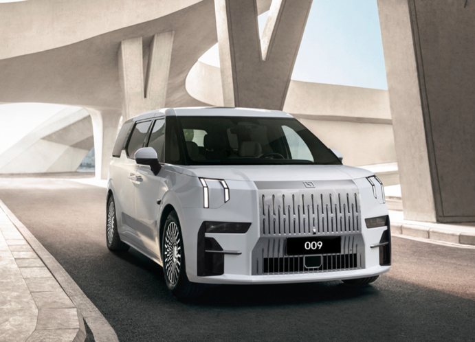 【文章】理想L9对比极氪009一文说清优劣，奶爸车选大块头SUV还是MPV？_车家号_汽车之家