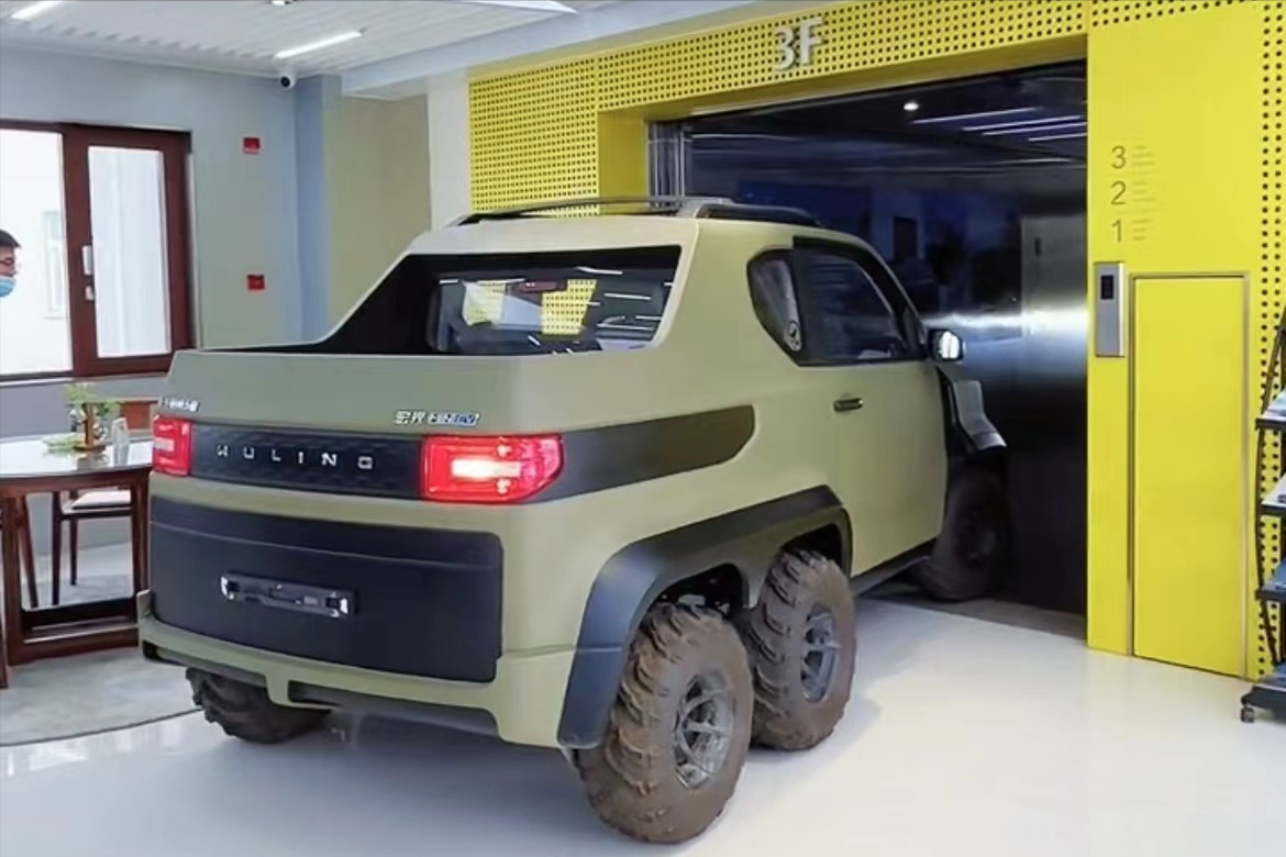 【文章】五菱宏光MINIEV 6轮小皮卡实拍，外观比敞篷版更拉风，又是爆款？_车家号_汽车之家