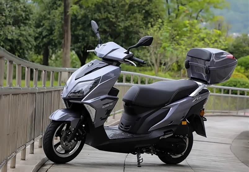 【文章】售价7980元，试驾钱江踏板TAN125：以实用为主，油耗低至2.7升！_车家号_汽车之家