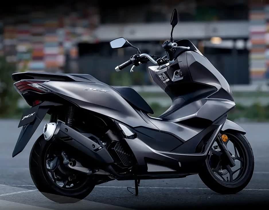 【文章】气死老车主？本田新款PCX160上市：比老款配置高，价格便宜4000元_车家号_汽车之家