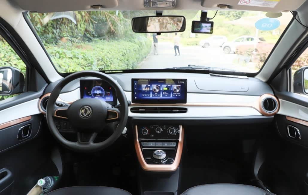 【文章】又一代步小车来了！不足五万纯电SUV，续航351Km，还看啥五菱mini_车家号_汽车之家