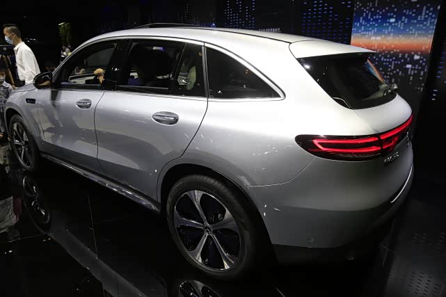 【文章】奔驰EQC 350 4MATIC纯电SUV，车展上市实拍！_车家号_汽车之家