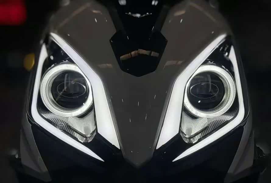 【文章】2023款大阳VPS125极致版上市，售价9999元，配双通道ABS+TCS_车家号_汽车之家