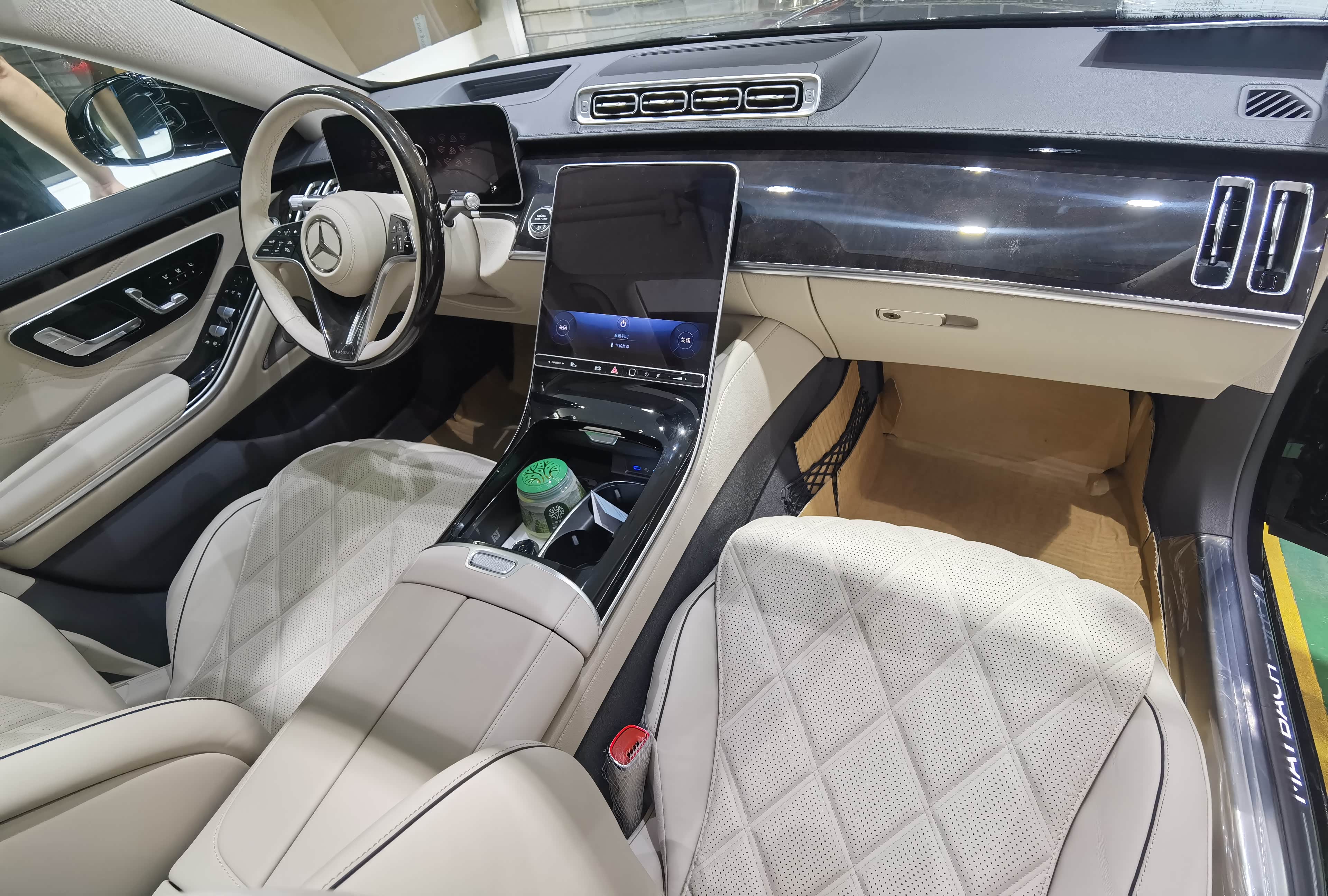 【文章】23款迈巴赫S480特别版的升级成S580的九个项目，看看都有哪些不同_车家号_汽车之家