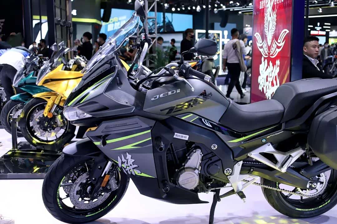 【文章】国产仿赛还得看杰迪！VISION K333全球首秀，K750公布售价！_车家号_汽车之家
