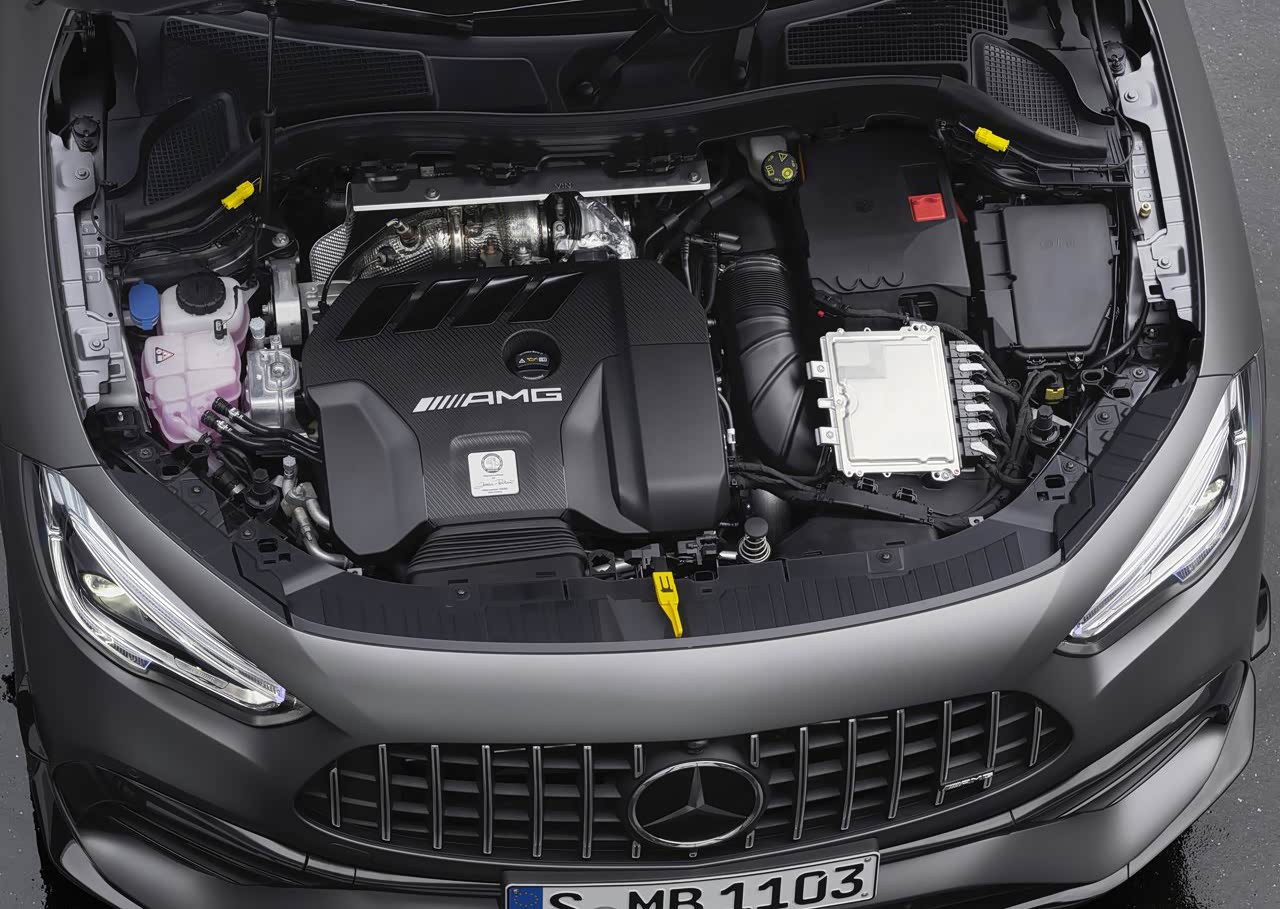 【文章】2.0T榨出421马力，奔驰AMG GLA 45/45S发布。_车家号_汽车之家