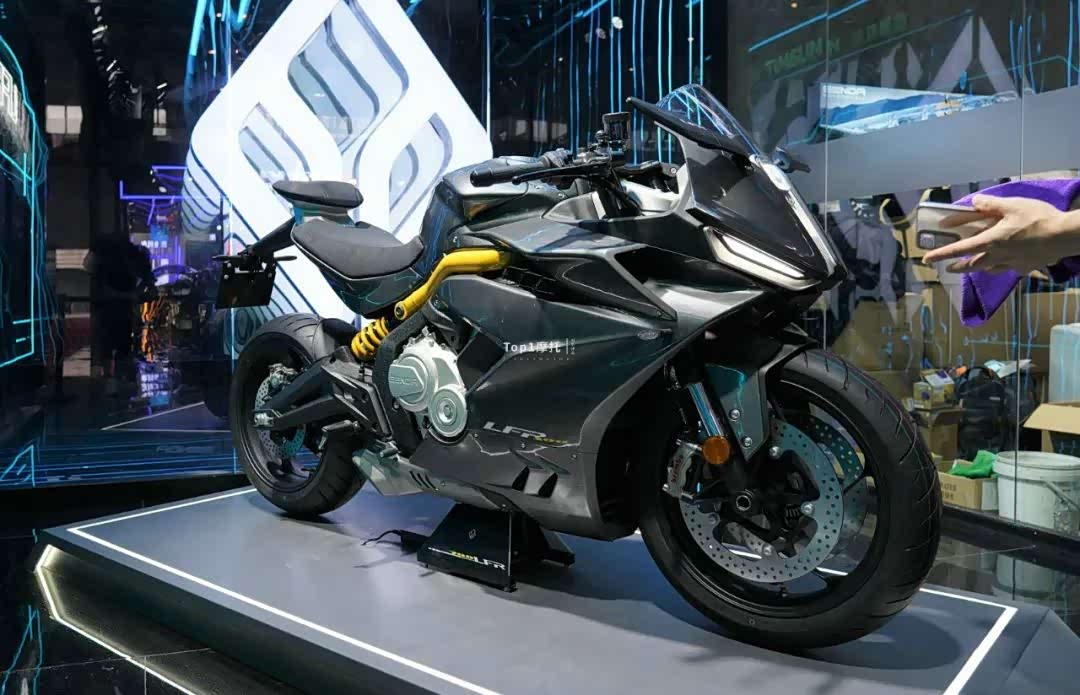 【奔达 LFS700 唐刀 奔达_奔达 LFS700 唐刀_汽车之家】