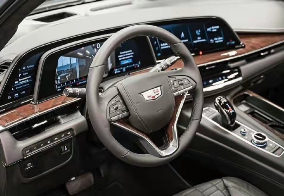 【文章】黑武士版“凯雷德”抵达国内，配6.2 V8+10AT_车家号_汽车之家