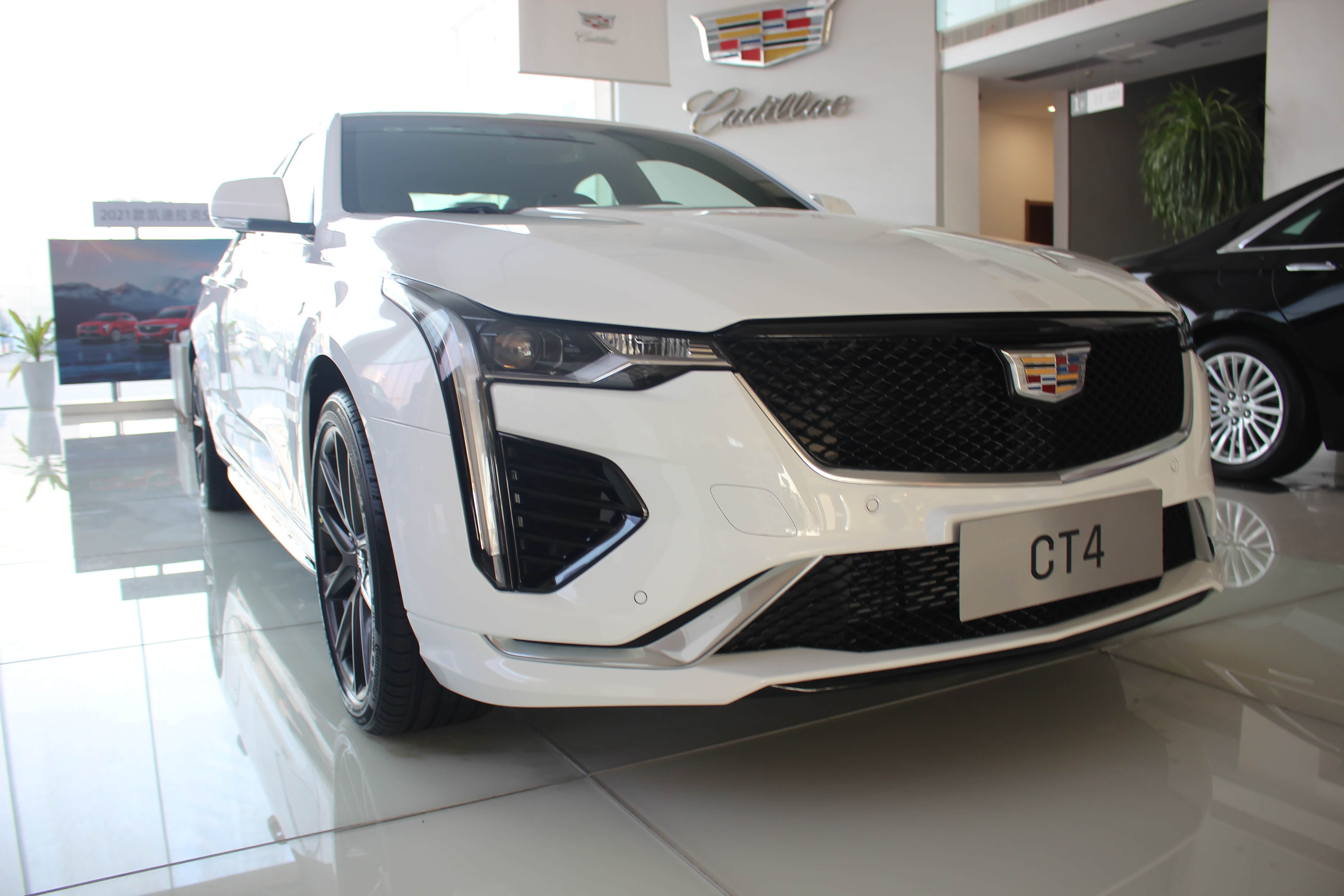 【文章】2022款凯迪拉克CT4到店，外观运动风拉满，2.0T动力输出充沛！_车家号_汽车之家