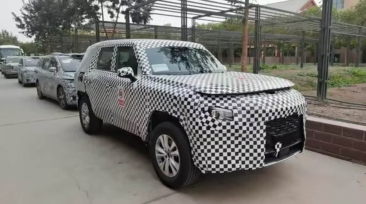 一不留神！硬派SUV再增新成员，长安深蓝C318实车谍照正式曝光_车家号_发现车生活_汽车之家