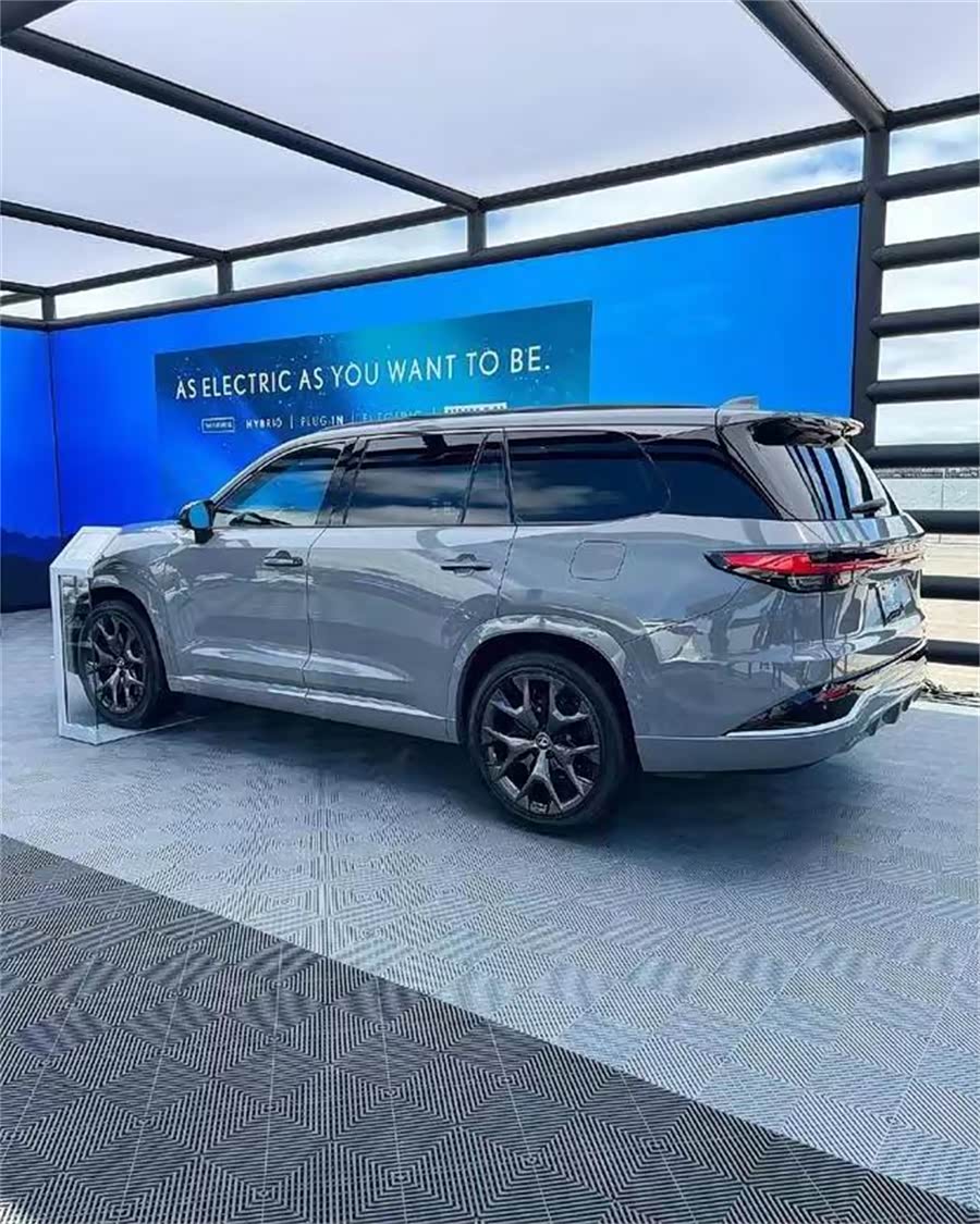 【文章】基于TNGA-K平台打造，雷克萨斯TX最新实车图曝光，奥迪Q6同级_车家号_汽车之家