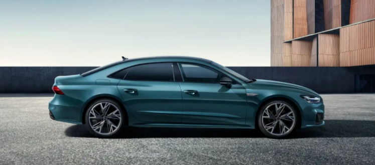 【文章】45.97-51.97万，起步就高配！配置怎么选？奥迪A7L 2.0T购车手册_车家号_汽车之家