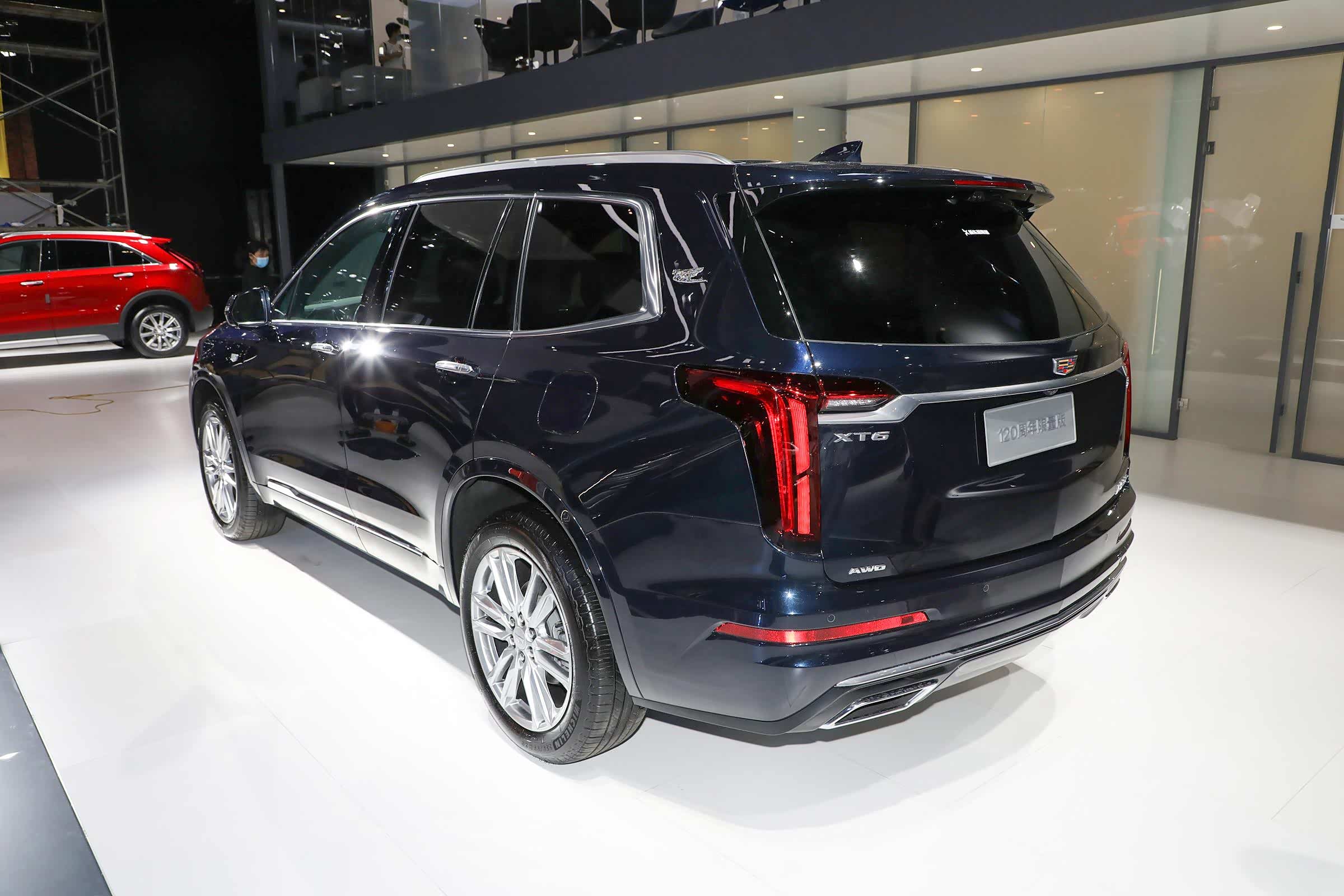 【文章】凯迪拉克XT6 120周年限量版上市！标配四驱系统，售价41.42万元起_车家号_汽车之家
