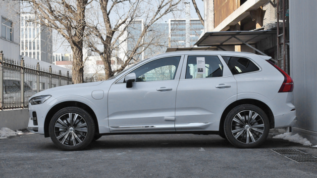 【文章】沃尔沃XC60 T8：新款比老款油耗高，养车要花2200元/月_车家号_汽车之家