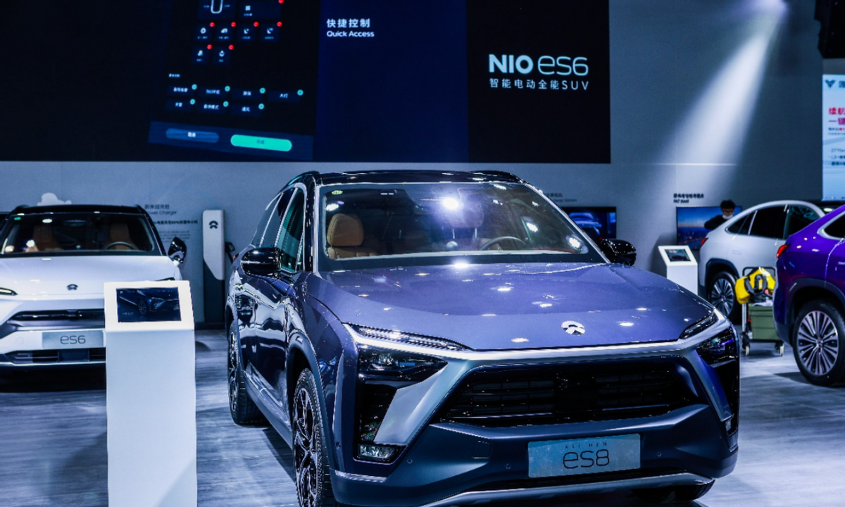 【文章】定位中型SUV，蔚来ES5实车谍照曝光，车尾巨宽！_车家号_汽车之家