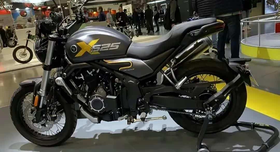 【文章】高金GK500攀爬版对比无极AC525X，你更喜欢谁多一点？_车家号_汽车之家