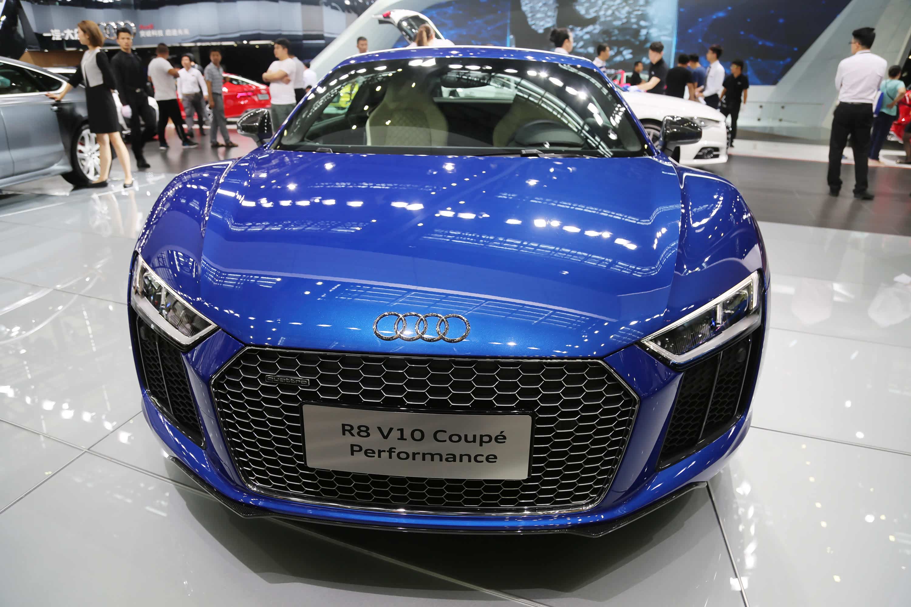 【文章】奥迪A8L W12、奥迪R8 V10、奥迪RS7，你选谁？_车家号_汽车之家