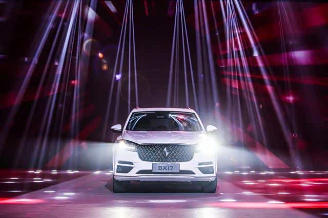 【文章】e四驱致未来 首款中国量产交付的四驱纯电SUV宝沃BXi7 跃然上市_车家号_汽车之家