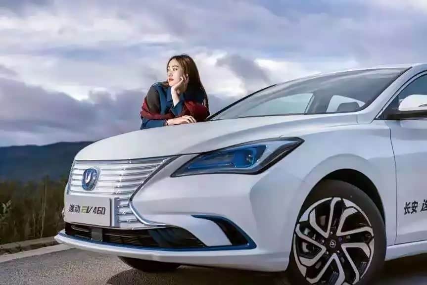 【文章】工况续航405km，长安逸动EV460将于10月18日上市_车家号_汽车之家