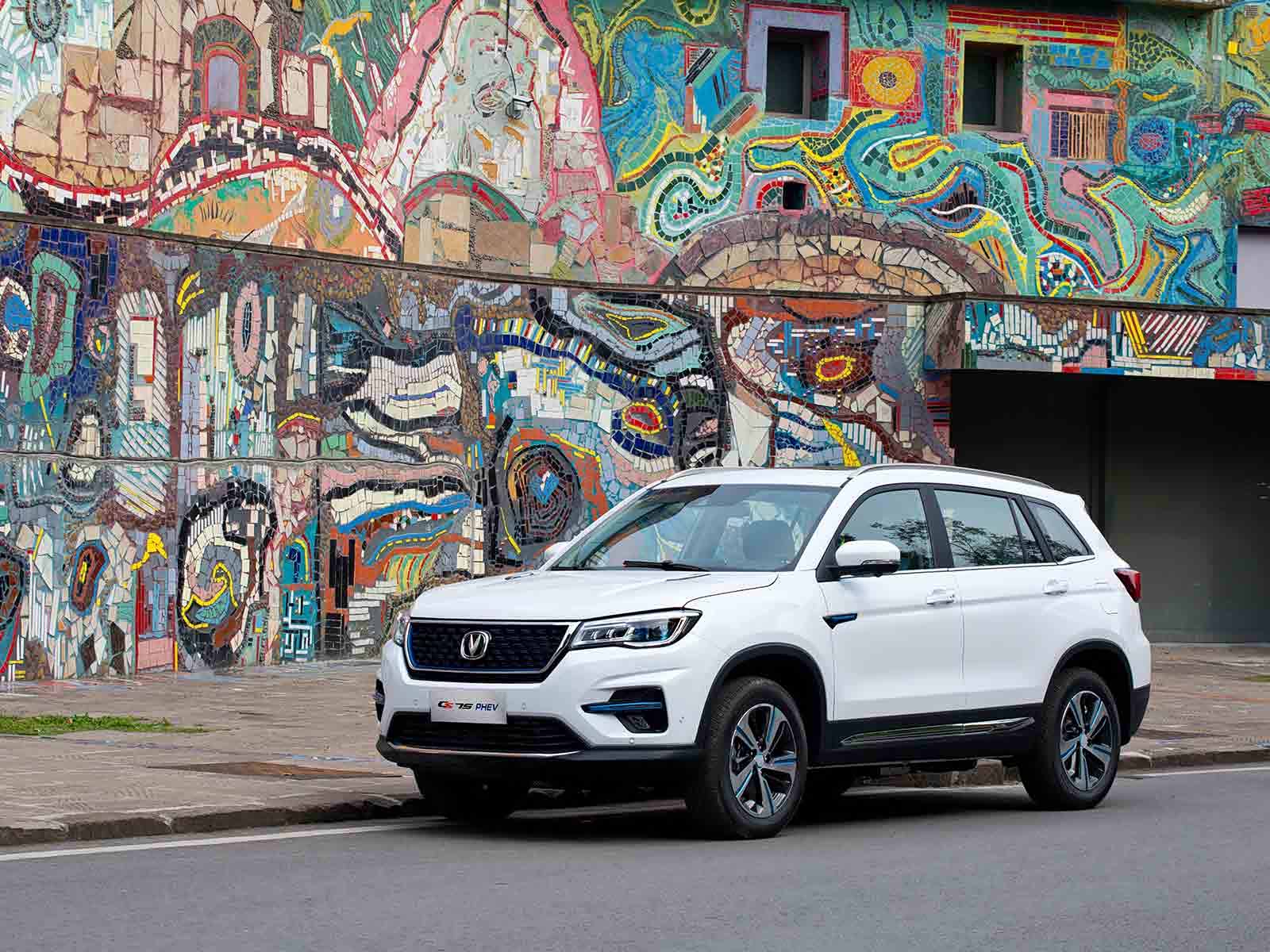 【文章】长安CS75 PHEV评测：或许是20万以下新能源SUV的最佳选择？_车家号_汽车之家