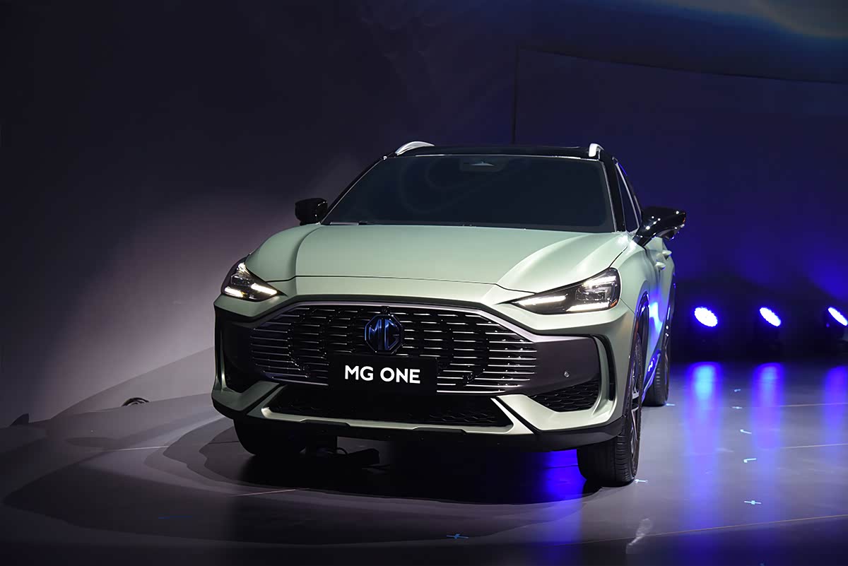 上汽名爵MG ONE正式亮相 全新架构打造/运动颜值的新突破_车家号_发现车生活_汽车之家