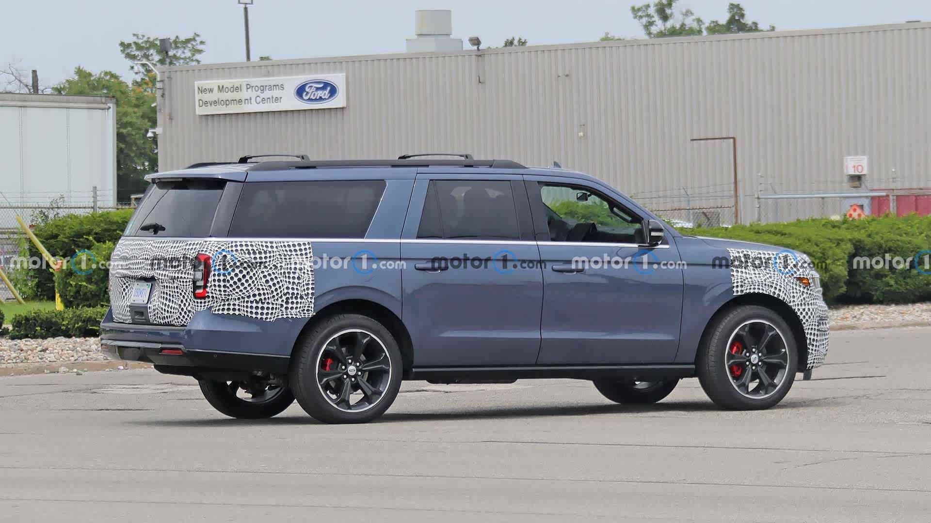 【文章】福特Expedition ST性能版路试 有望搭载3.5T V6动力_车家号_汽车之家